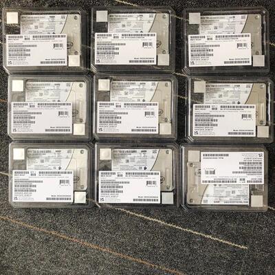 出英特尔S4610。 960G固态硬盘(请询价)