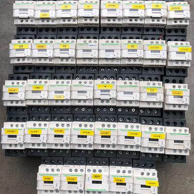 施耐德LC1D32BD接触器(请询价)