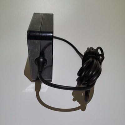 华硕19V3.42A笔记本电