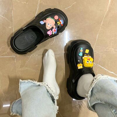 休闲沙滩防滑云朵洞洞鞋凉拖鞋女