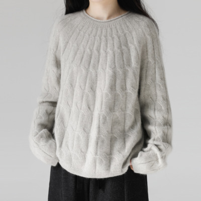 复述浣熊绒羊毛混纺 毛绒柔暖宽松型复古休闲风麻花套头衫毛衣