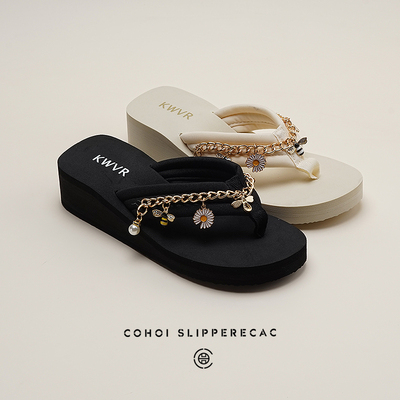 夹脚外穿链条度假时尚沙滩夏季坡跟高跟厚底2026凉拖鞋女人字拖夹