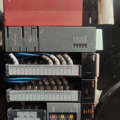 可维修-三菱Q系列PLC，适合学习用，东西正常使用，功能好