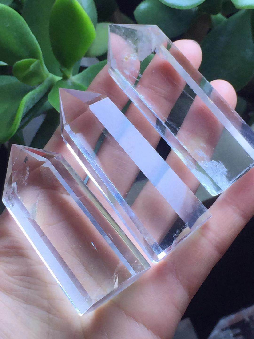 天然白水晶单尖六棱柱原矿单晶体打磨抛光有棉絮冰裂供佛风水摆件
