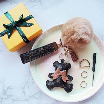 LV&GEDETE老花小熊汽车钥匙扣挂件蝴蝶结 speedy25背包挂饰钥匙链