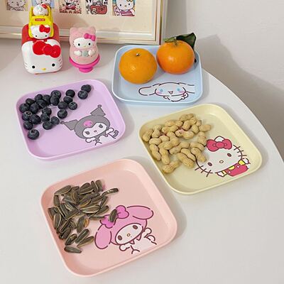 可爱kt卡通塑料吐骨水果托盘