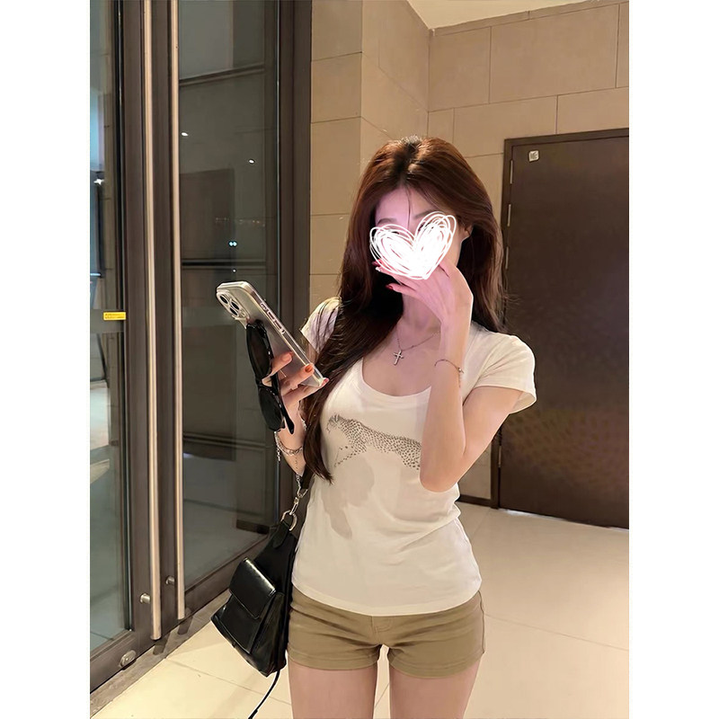 MosesQueen魔西女王豹子印花修身短袖t恤夏季白色显瘦U领白色上衣