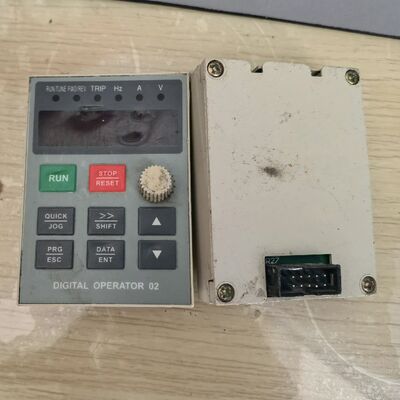 DIGTAL  OPERATOR 02变频器面板 如图