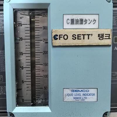 即 SEMCO LIQUID LEVEL INDIC