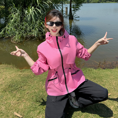UHMU潮牌防风衣女....