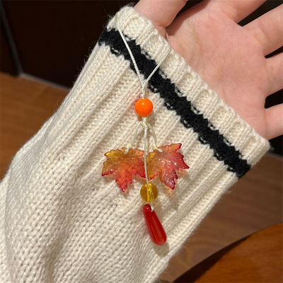 「秋意浓·枫叶琉璃」红枫叶挂件
