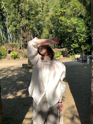 Hers 一勺甜26年早春！韩系百搭纯色气质提花领口长袖小衫女80100