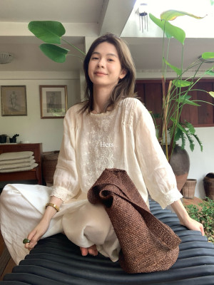 Hers日系复古提花苎麻小衫女