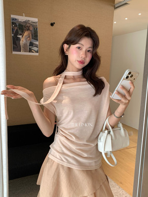 一衣两穿！【LIMON】飘带设计感斜肩收腰显瘦小衫T恤女10661