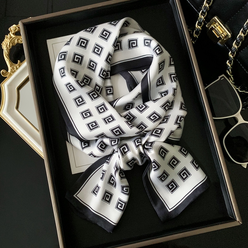 黑白丝巾2023新款女秋冬款洋气时尚长条方巾搭配衬衫领巾围巾薄款_虎窝淘