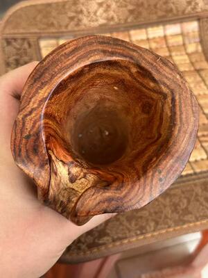 0304海南黄花梨油梨雕刻笔筒