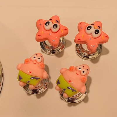 新款创意马桶按钮按压器长指美甲卫生间辅助神器冲水实用设计工具