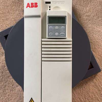 议价变频器ACS401000632 带面板 380V 5.