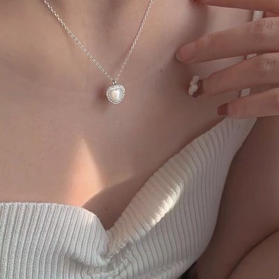 爱心项链女轻奢颈链配饰