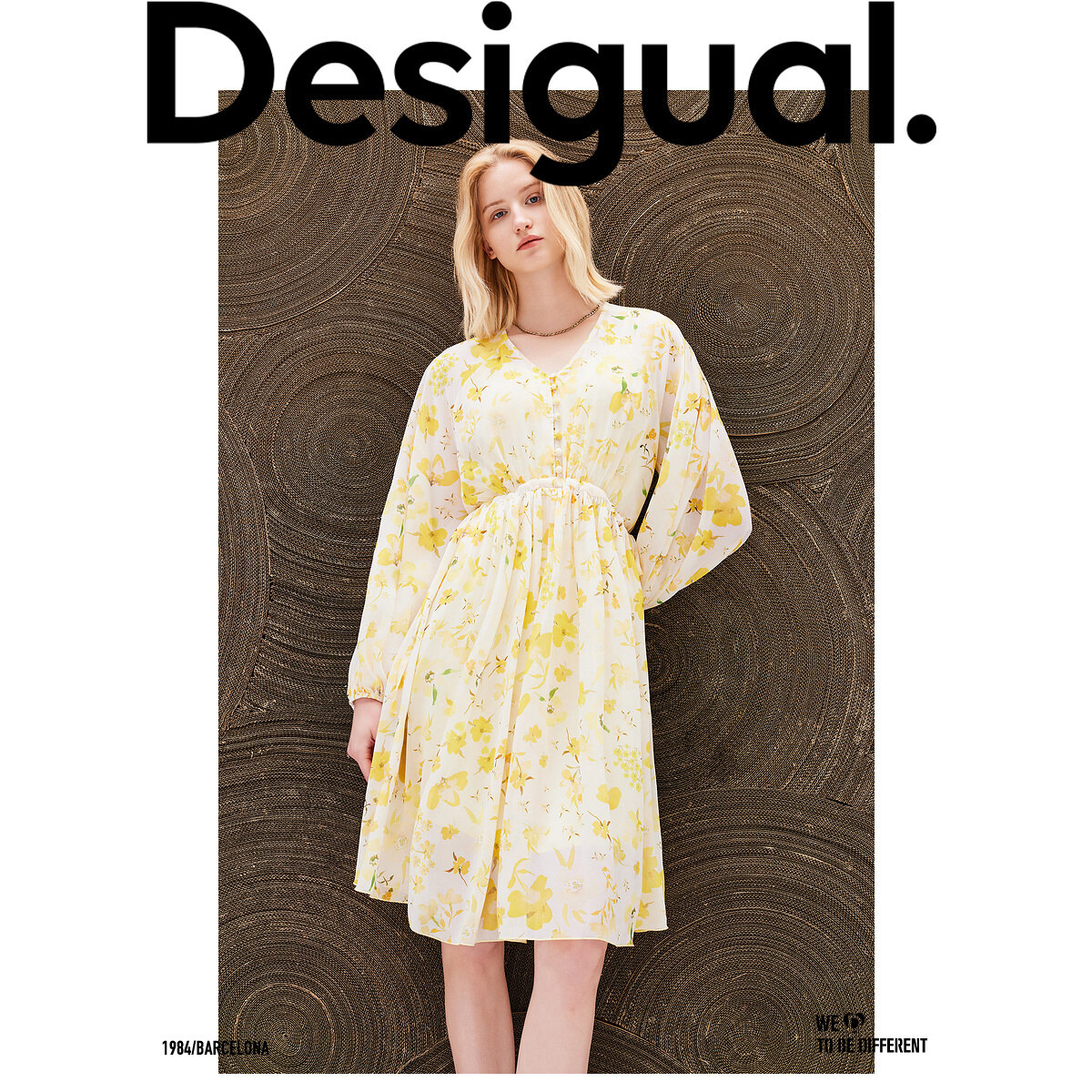 Desigual 轻薄宽松印花松紧V领配吊带裙连衣裙