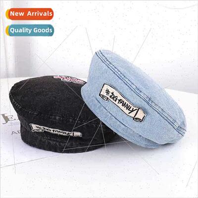 Japan new cowboy beret female lerary Arts obvious face small