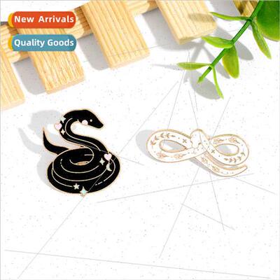 Personalised cartoon animal enamel brooch creative cute blac