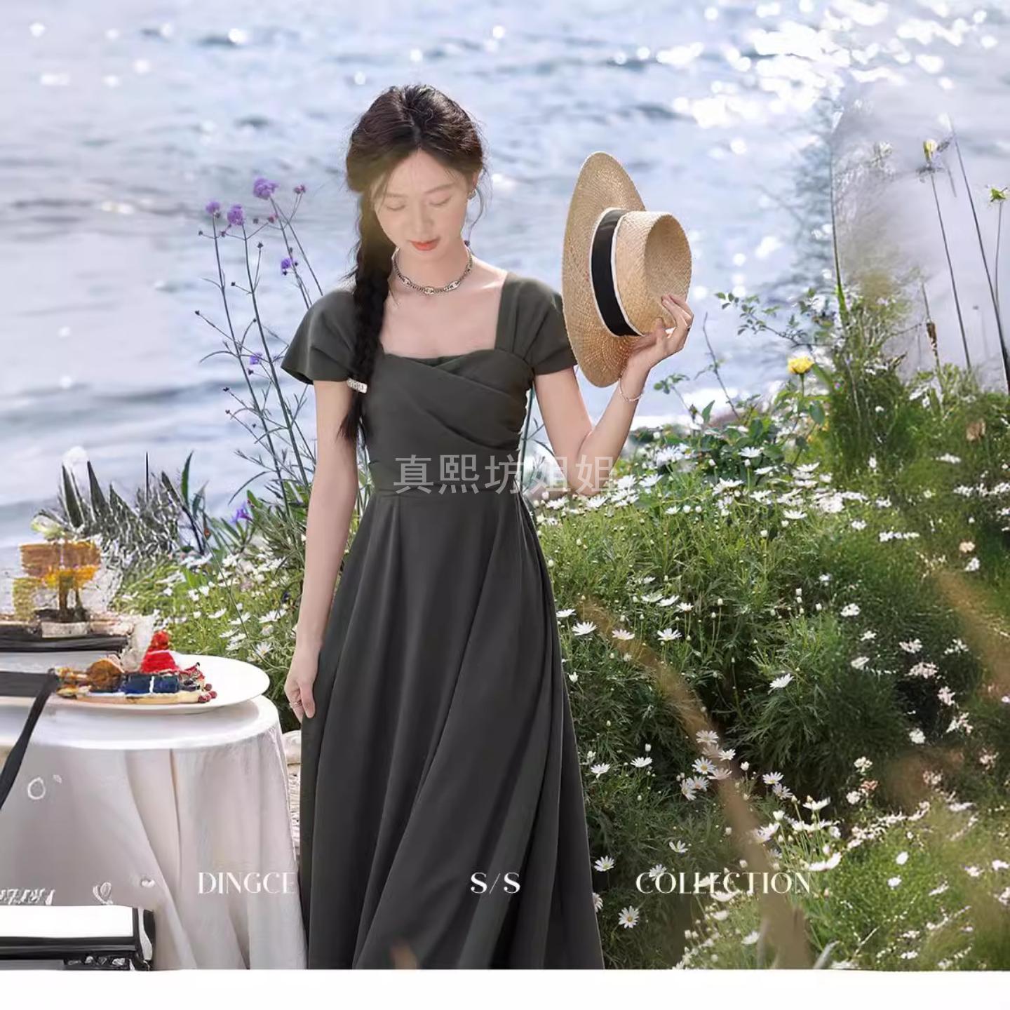 夏季新款灰绿色显瘦气质法式连衣裙女款方领收腰长裙莫奈花园