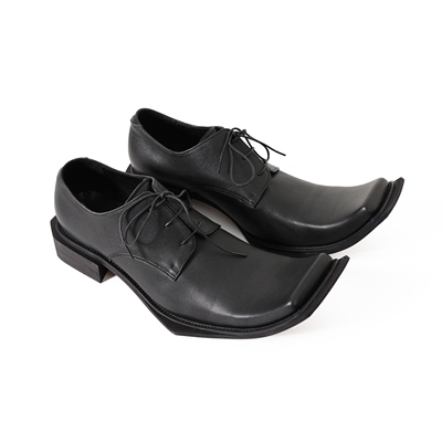 POINTLESS翘头皮鞋牛皮