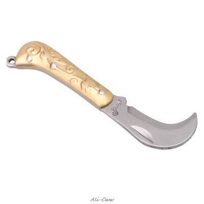 Amy Small Retro Carving Keyring Pocket Keychain Tactical Fol
