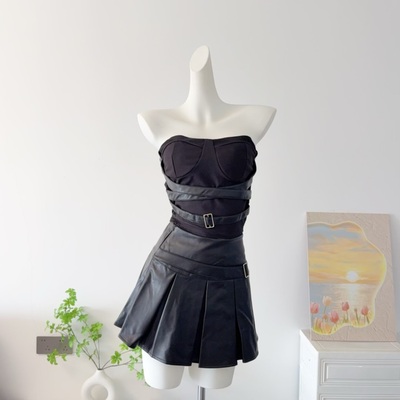 JOYKIKI鹅了么 AI特工 2025秋甜辣妹绑带抹胸上衣高腰半身裙套装