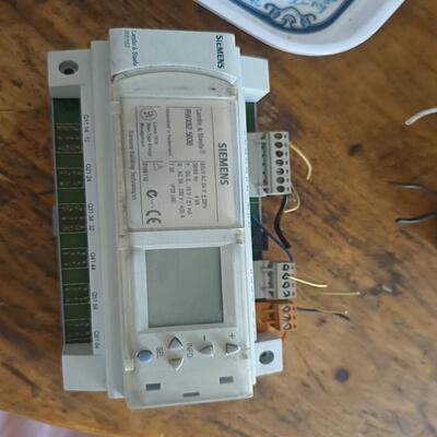 议价RWX62.5030 PLC多控制器模块可维修