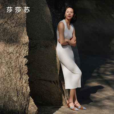 [织夏]莎莎苏2026春夏款罗马凉鞋低跟一字扣带包头单鞋Z76133A-10