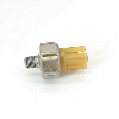 适用日产天籁奇骏帕拉丁A32A33阳光蓝鸟机油塞传感器25240-89960