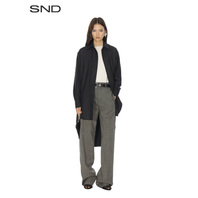 SNDAW25背部弧形剪裁衬衫