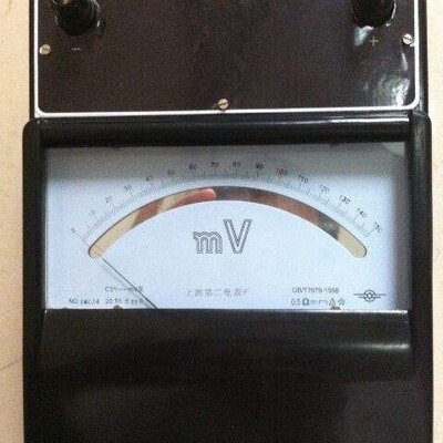 上海宙特电气供应 D34-W 单相低功率因数瓦特表0.5级 300V