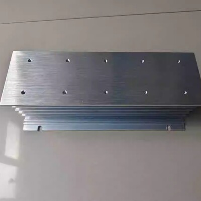 带风扇铝散热底座美格尔