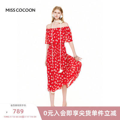 MISSCOCOON【莫奈花园】春夏新款复古大红碎花真丝一字肩连衣裙