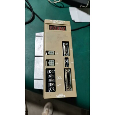 客服在线:VEXTA/东方伺服驱动器FXED150A-A,实物拍摄,便【议价】