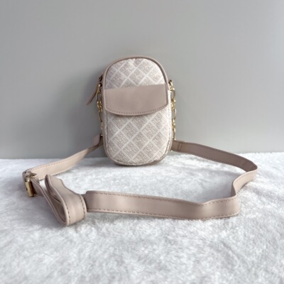 外贸尾货PRIMARK高质感女士单肩斜挎手机包。