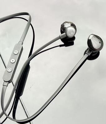 新品 JBL TUNE 305C有线耳机 Type-c接口半入耳式有线电脑耳机