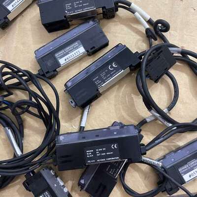 现货原装正品KEYENCEFS-V11电缆NPN型数字