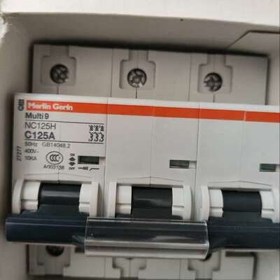 梅兰日兰断路器MuIti9，NC125H，125A