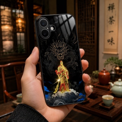 【iPhone 16专用】A11685关云长奢华冰透玻璃手机壳，券后价只要38元