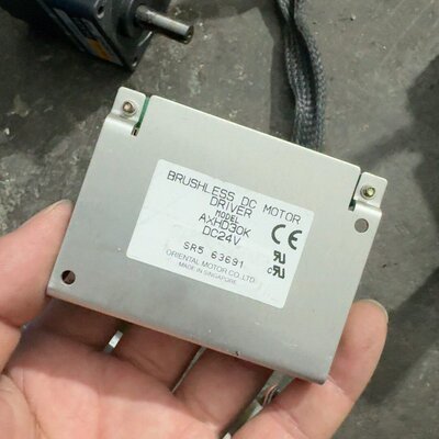议价东方步进驱动器AXHD30K，配套VEXTA减速电机AXHM可维修