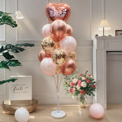 爱心气球立柱地飘装饰场景