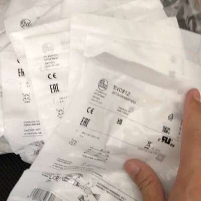 功能正常议价 EVC812易福门IFM连接器接插件插头M12公头直插EVC