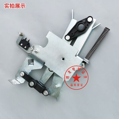 通力AMD门刀 通力R1 R5带锁小门刀 KM900650G13 轿门 电梯配件