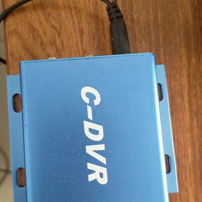 请议价-模拟录像机C-DVR，支持TF卡录像，可以接显示画面