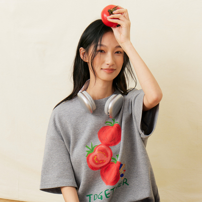 西町村屋韩系风短袖女装2026夏季新款休闲感番茄印花T恤XHBB10422