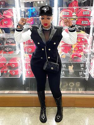 金属扣棒球服西装外套拼接修身